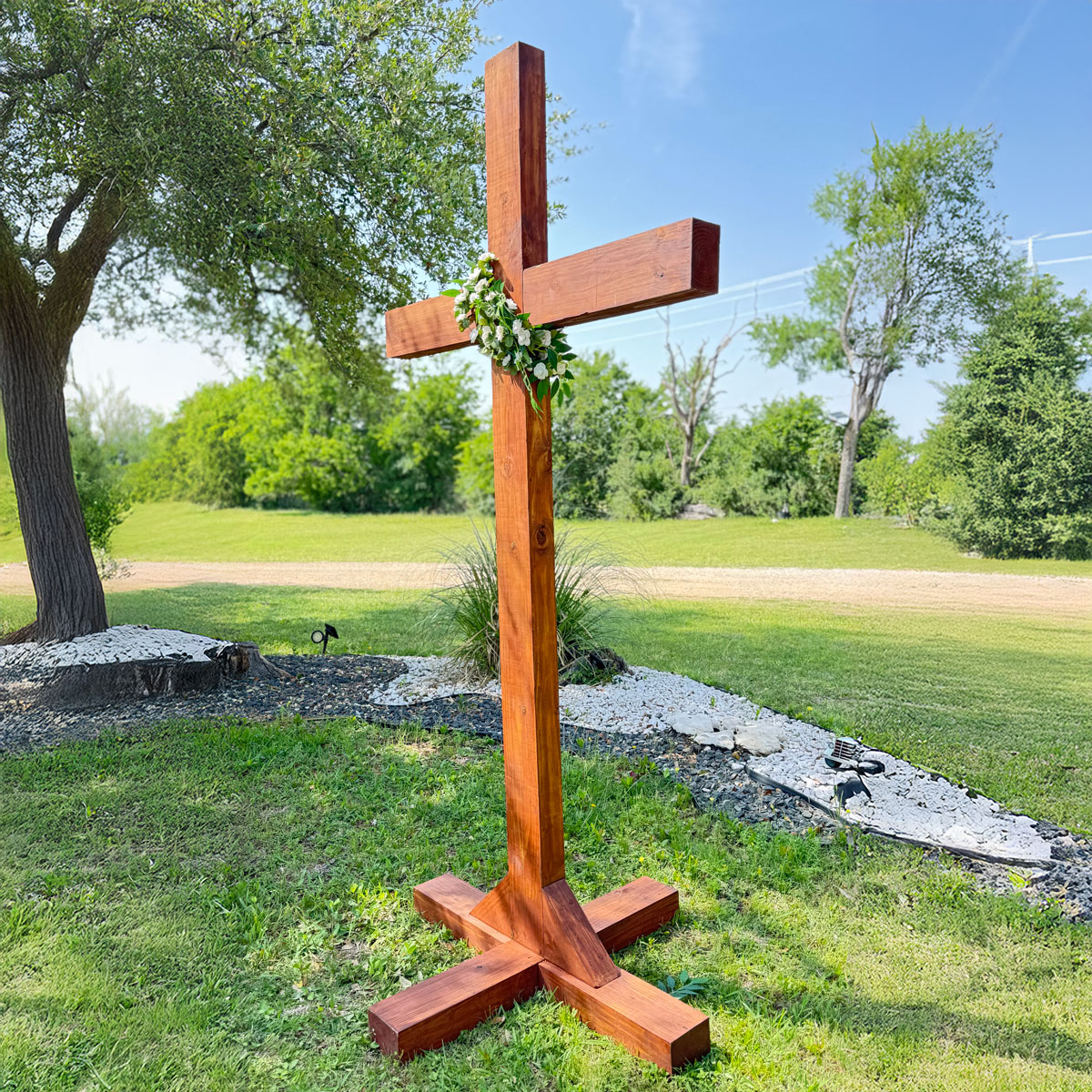 8ft x 4ft Self-Standing Wooden Cross - Mimi's Party Palace